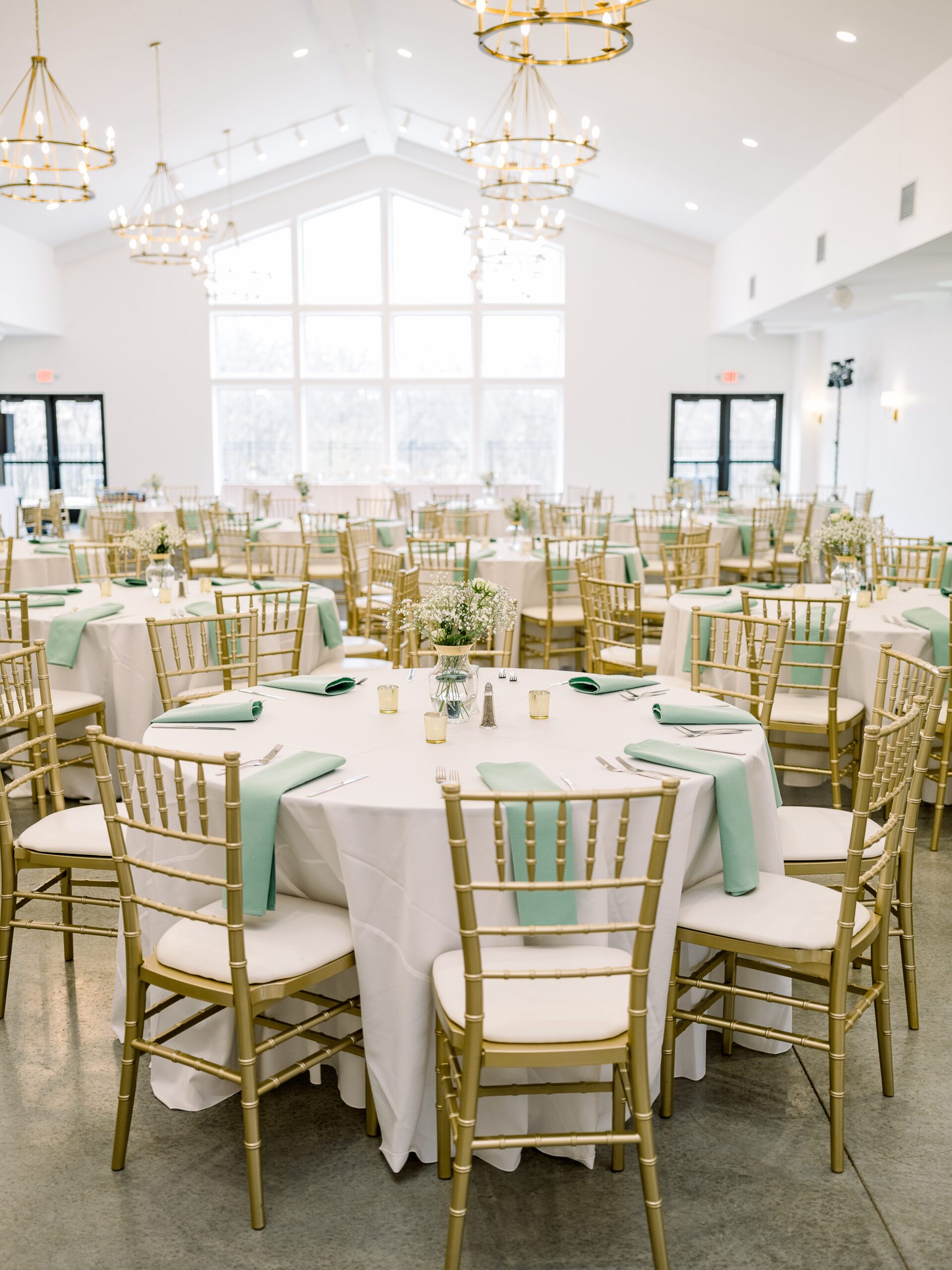 Designing Your Reception Layout Based On Guest Count | The Eloise
