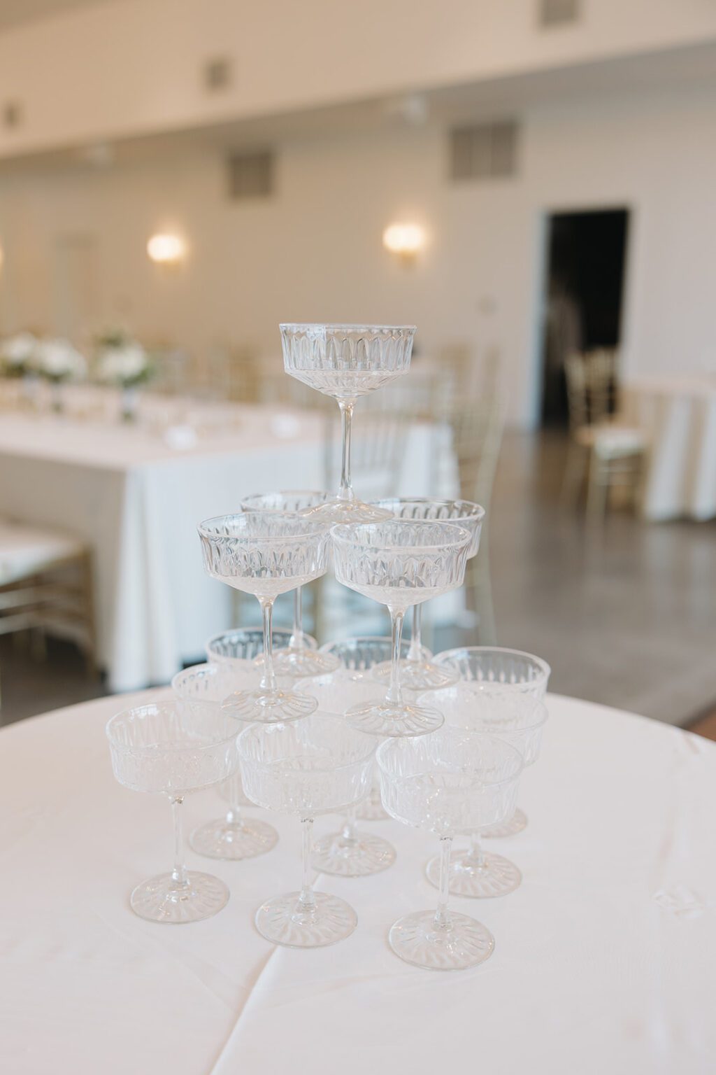 Designing Your Reception Layout Based On Guest Count | The Eloise